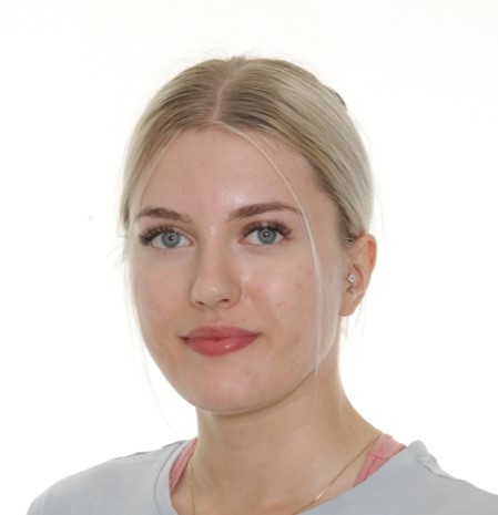 Karoliina Valta | Asiantuntijat | Pihlajalinna